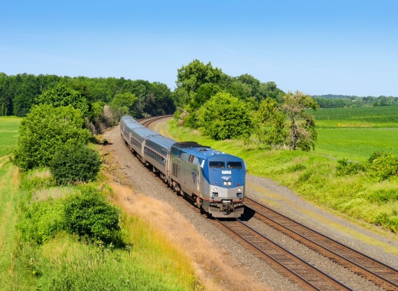 Canada Vacations by Train | Amtrak Vacations®